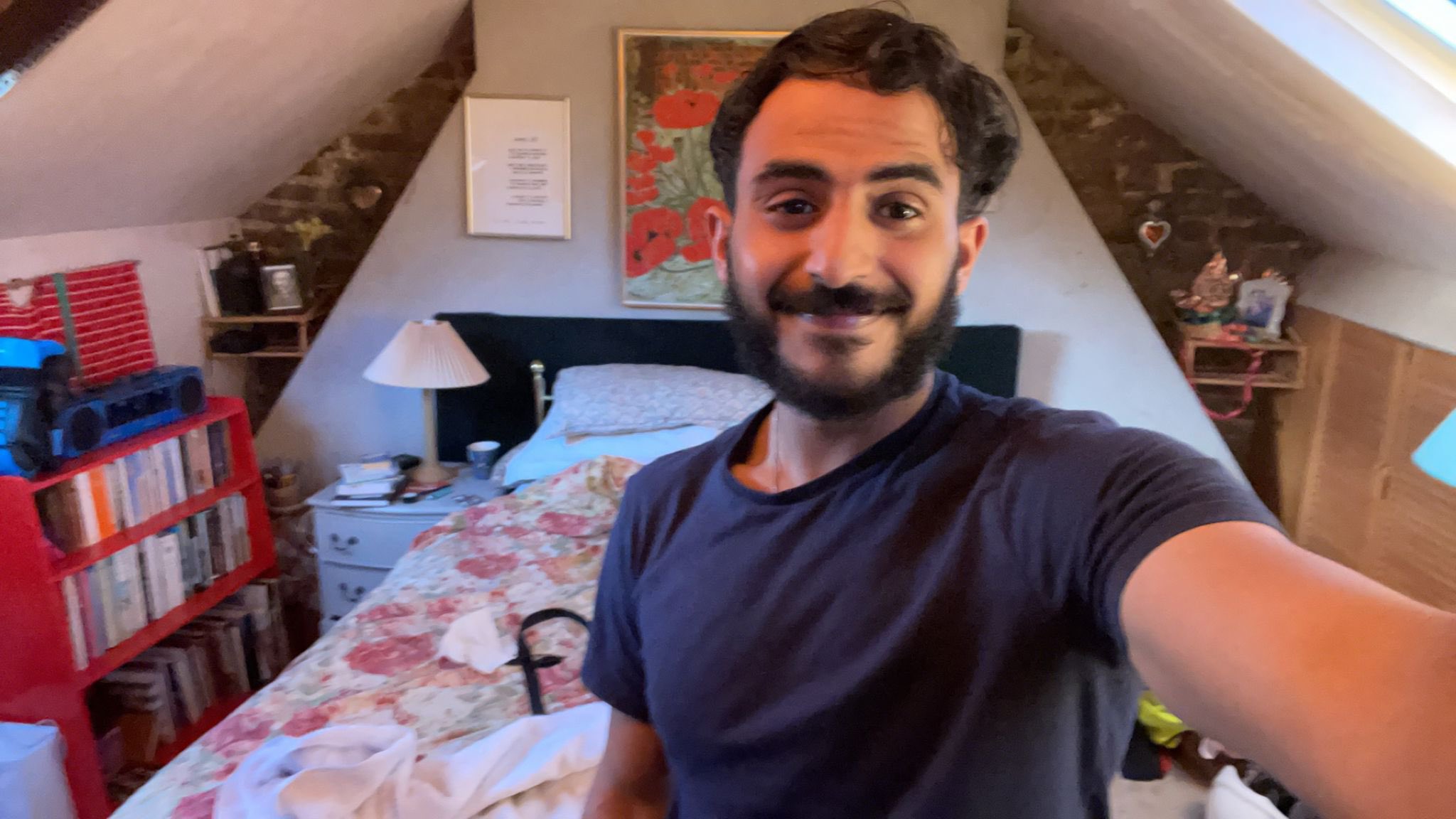 happy new home, saeed! - Refugees at Home